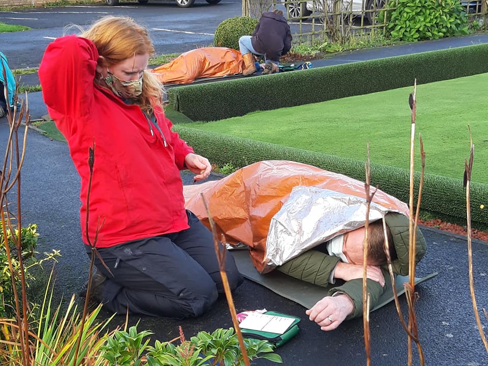 Monitoring vital signs in a casualty - First Aid Training Cooperative